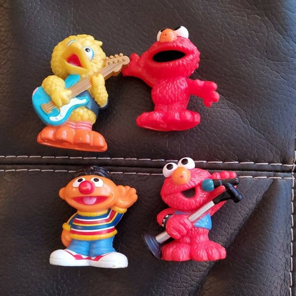 Hasbro | Toys | 20 Sesame Street Workshop Figures Lot Of 4 Hasbro Ernie ...